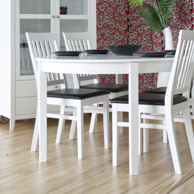 Classico Matbord Rund inkl iläggskiva - 3995 kr - Övriga matbord ...