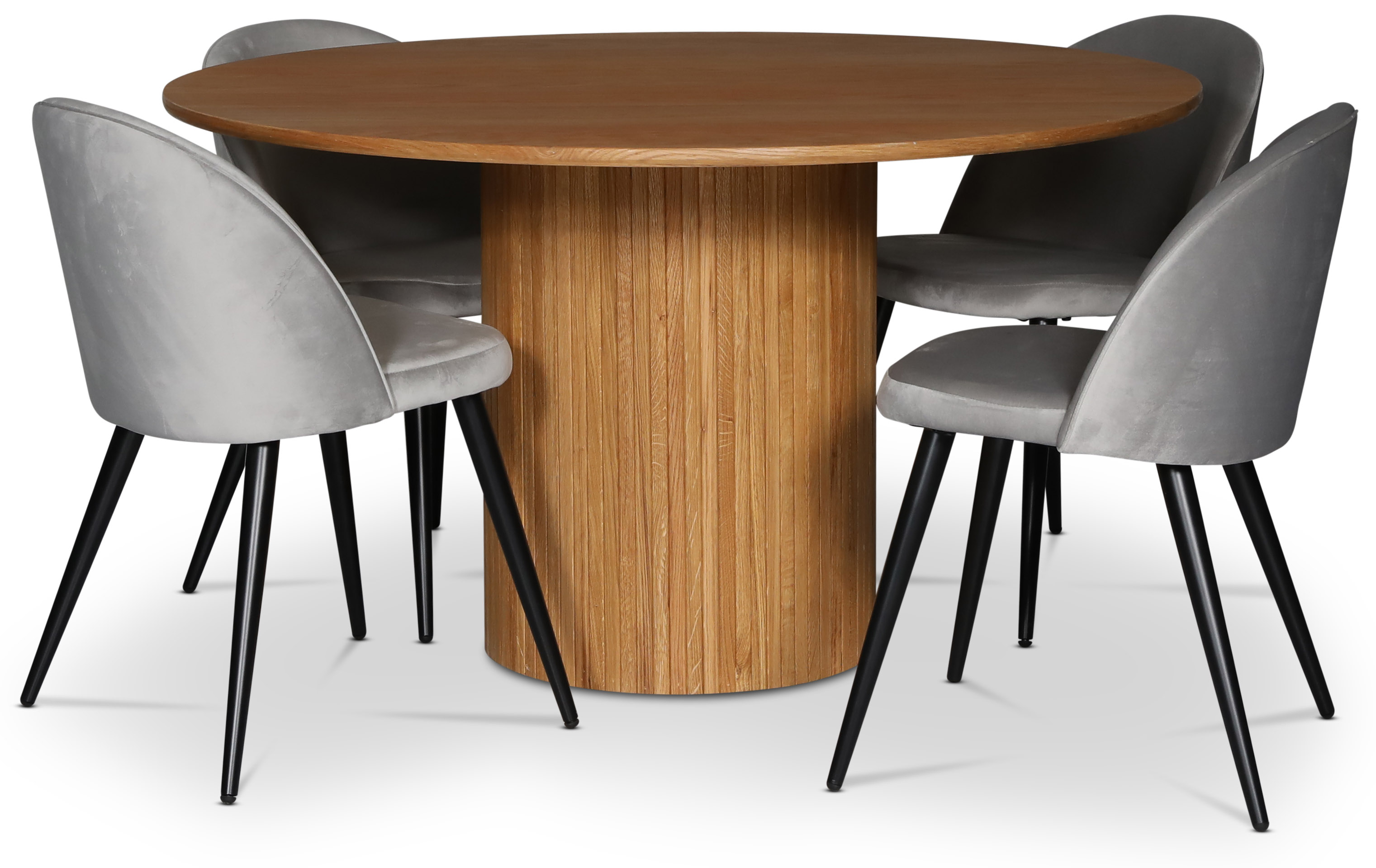 Nova matgrupp; runt matbord Ø130 cm, oljad ek + 4 st Alice matstolar ...